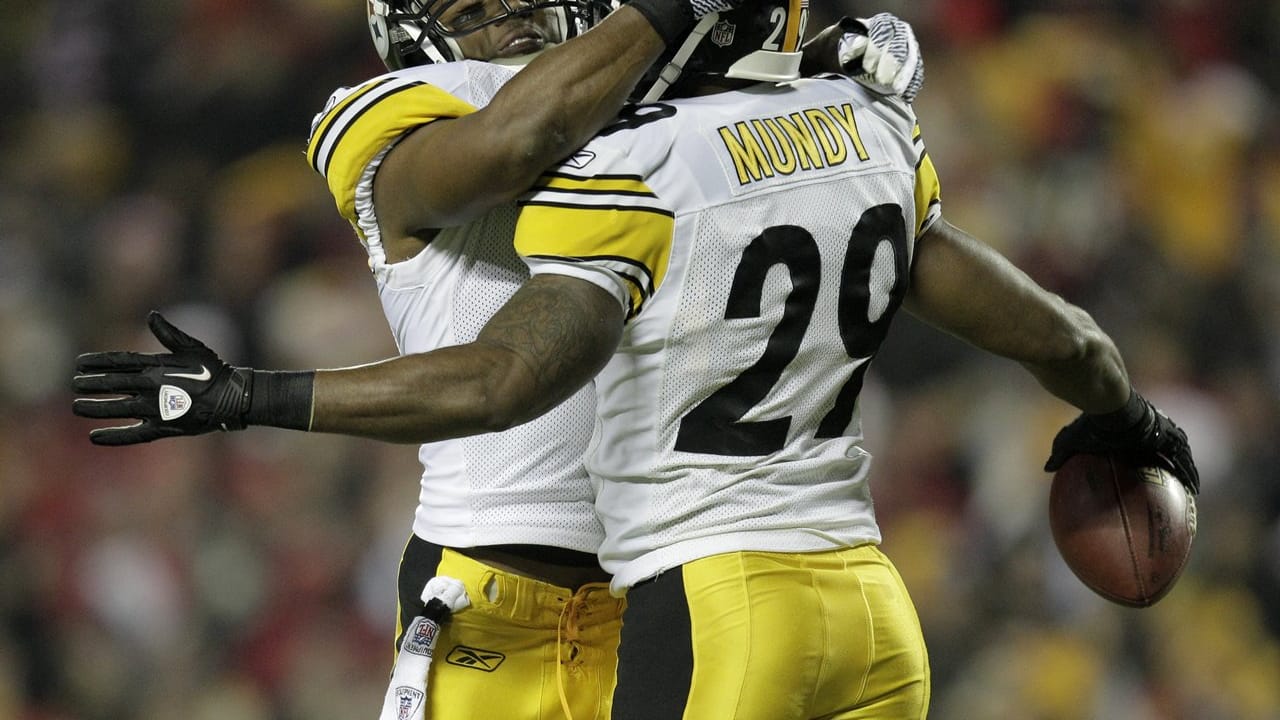 Giants sign S Ryan Mundy