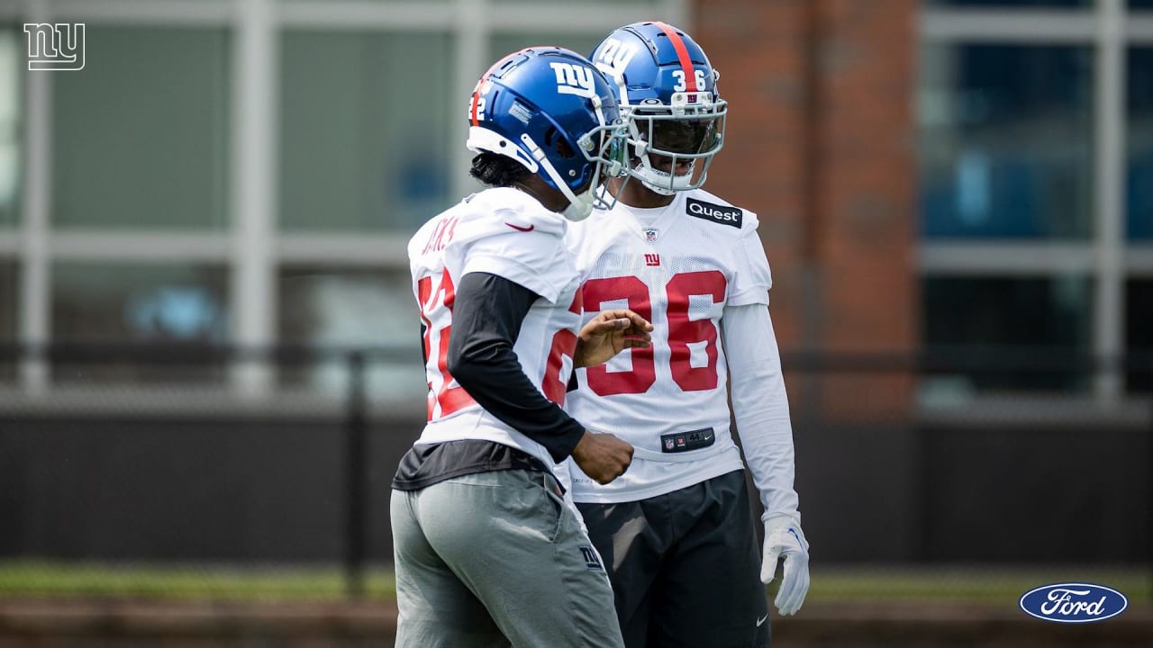 Adoree' Jackson pays it forward with Deonte Banks, Tre Hawkins III