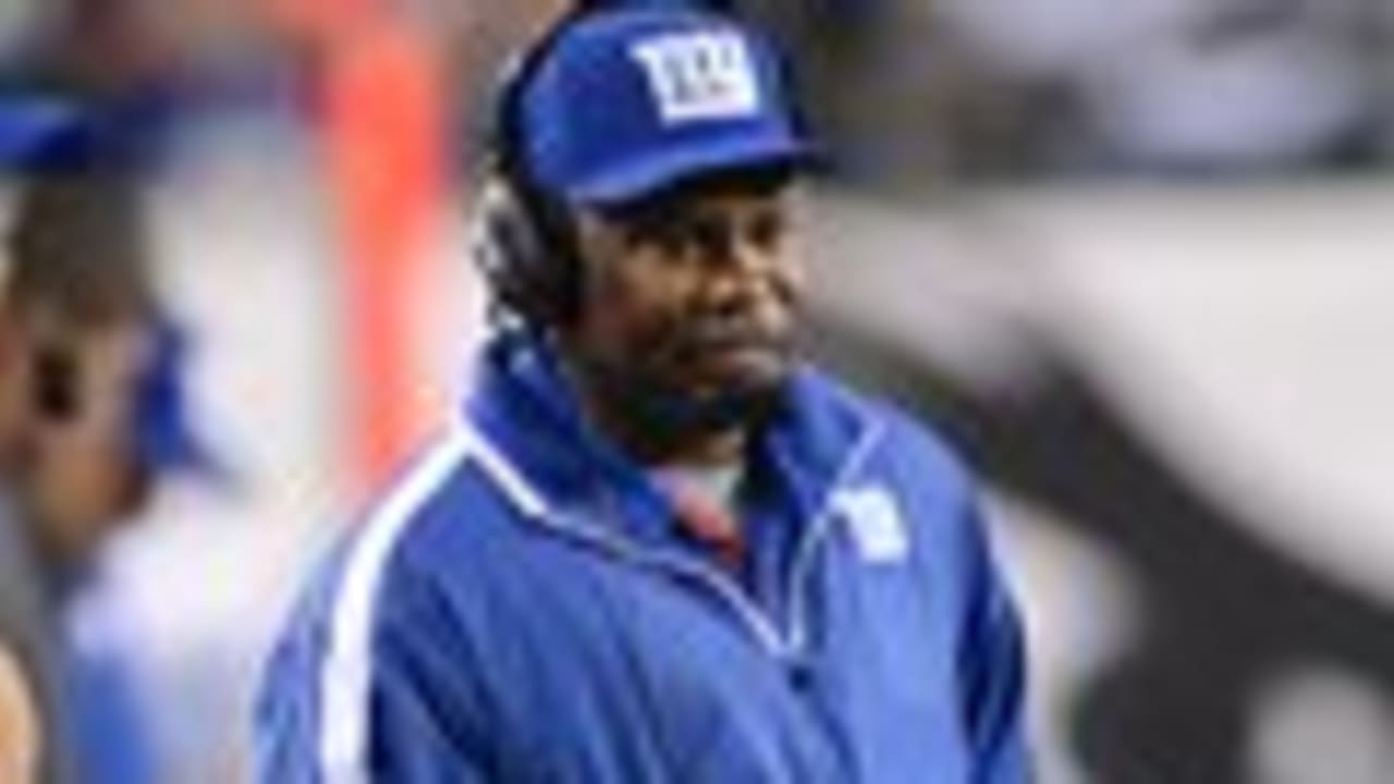 Defense plans strategy for stopping Romo