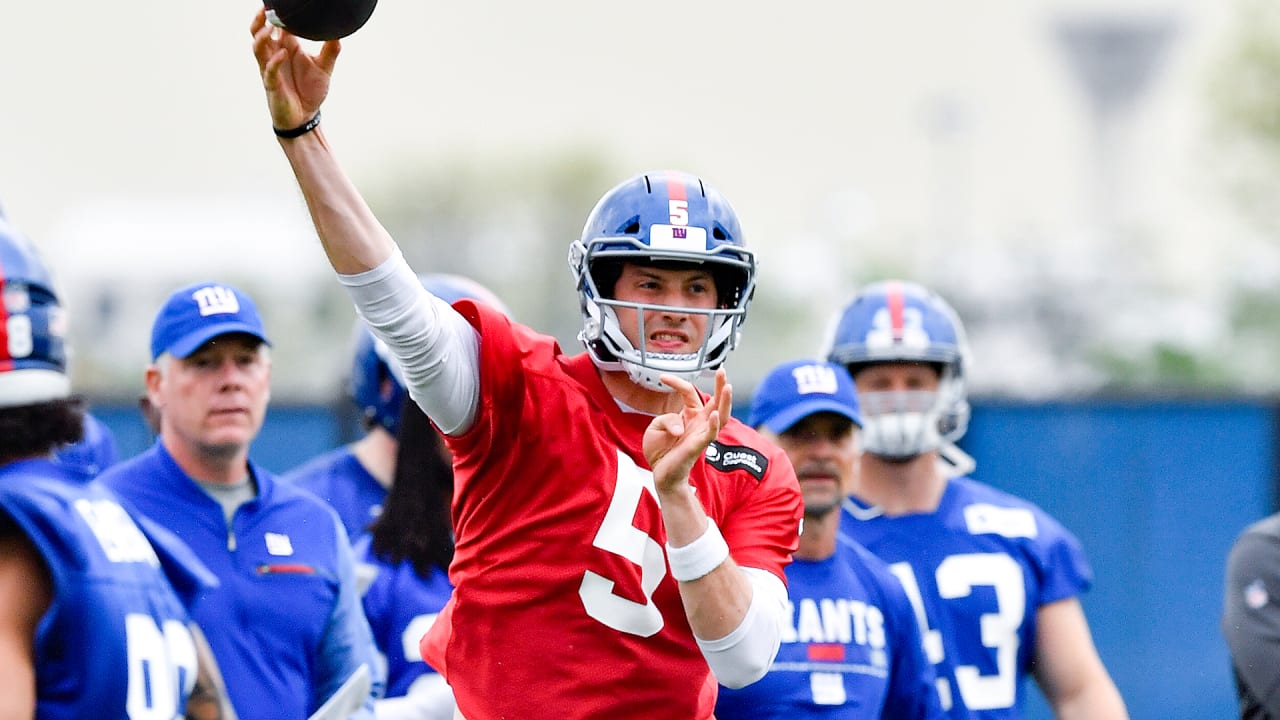 QB Davis Webb out to prove himself to new regime
