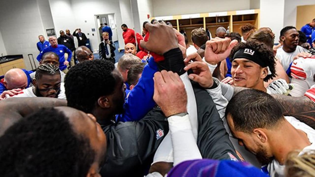Watch Giants' locker room celebration