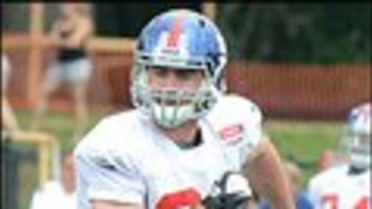Pascoe and Bennett work toward TE spots