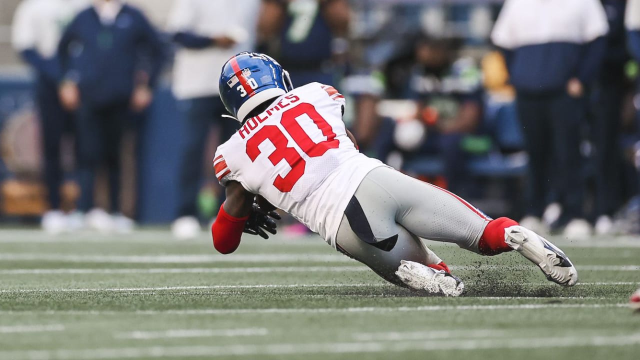 Darnay Holmes gets first NFL interception off Russell Wilson | Giants ...