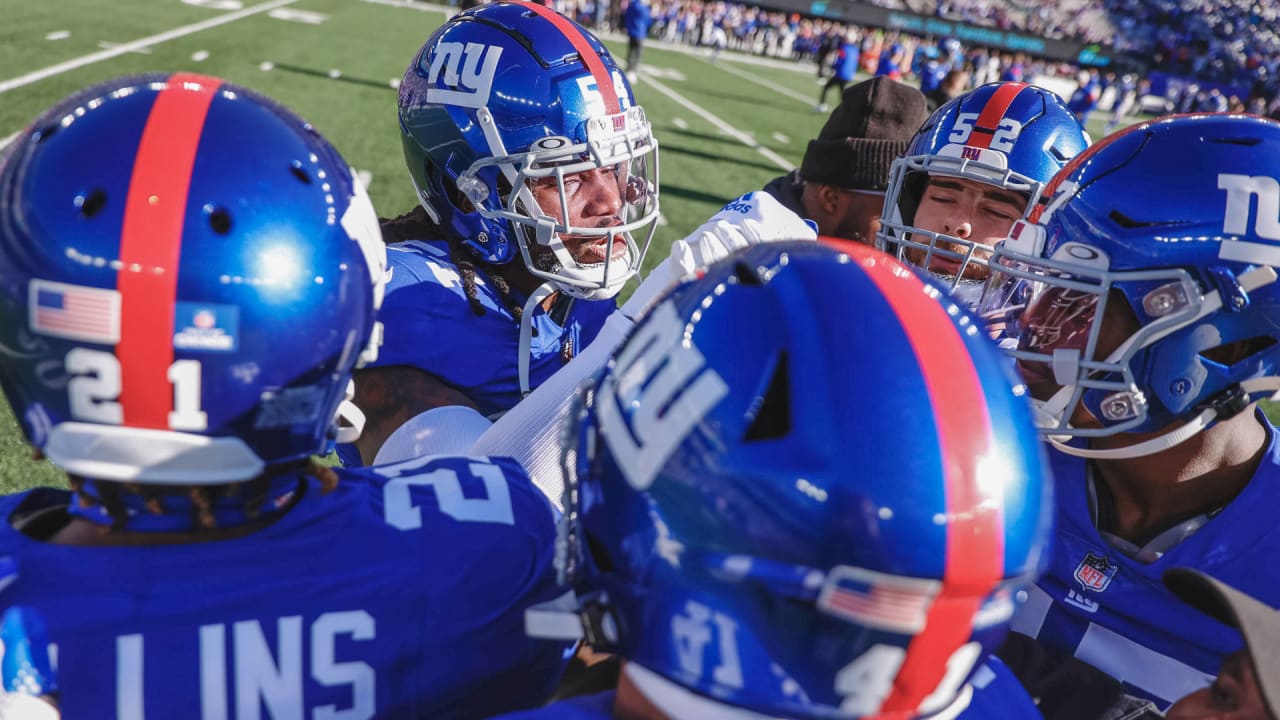 Countdown to Kickoff: Giants take the field