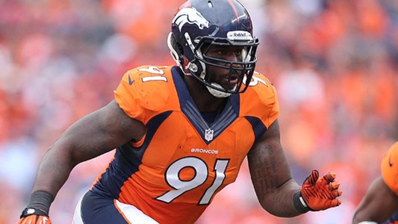 DE Robert Ayers Career Highlights