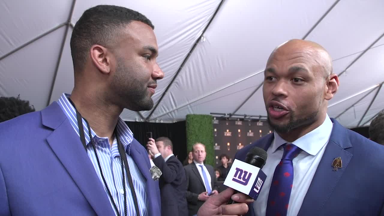 Lorenzo Alexander on Michael Thomas' community impact