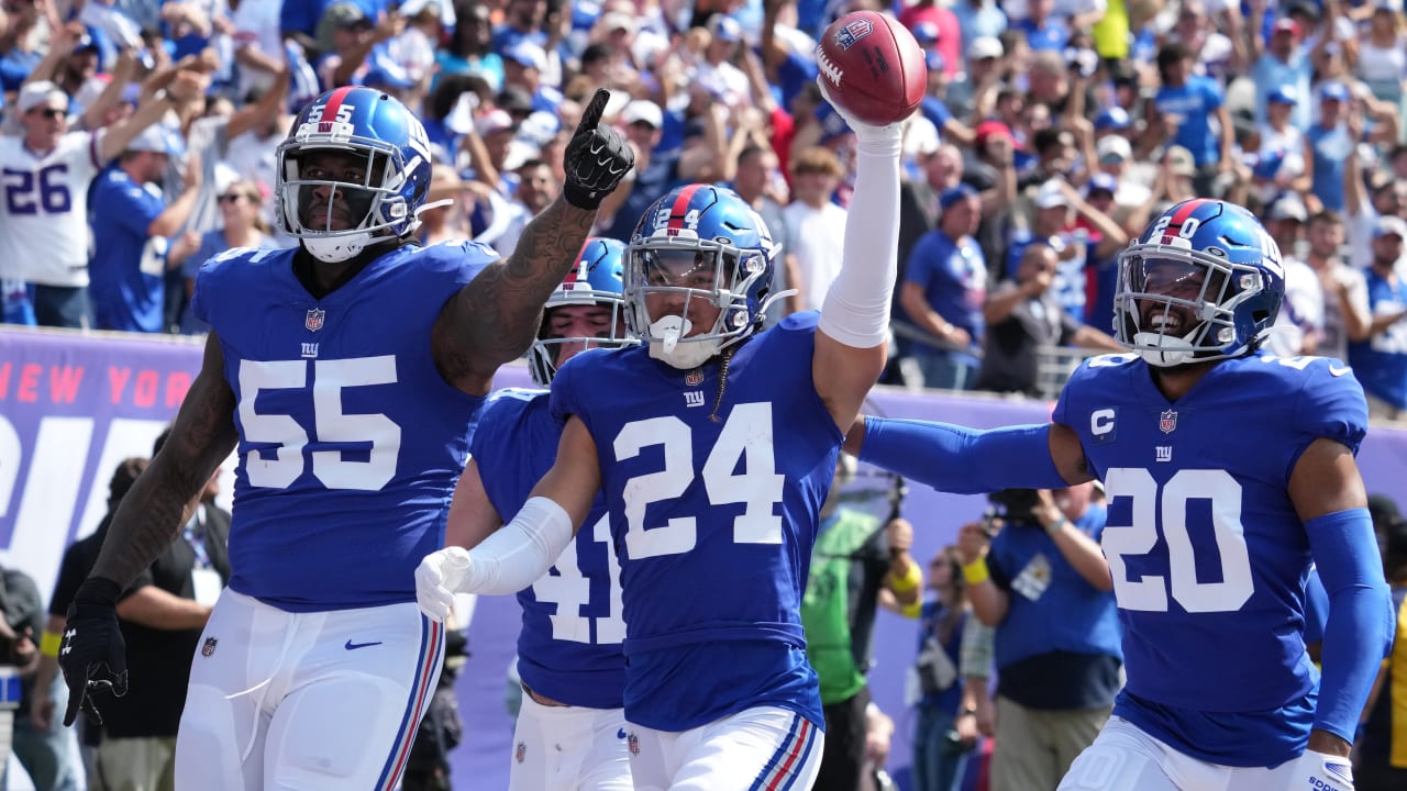 5 things we learned (9/22): Julian Love, Dane Belton rise to the occasion