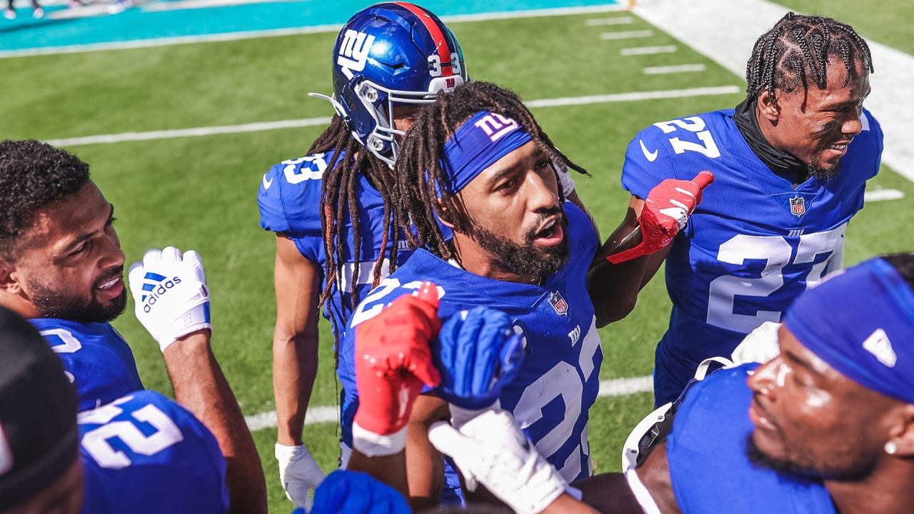 Photos: Giants warm up in Miami