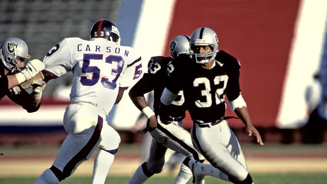 Through the Years: Giants vs. Raiders