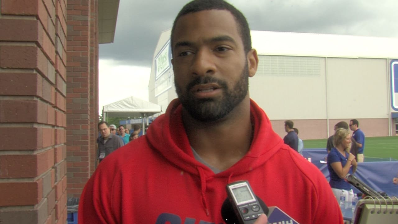 LB Paysinger talking about the new linebackers