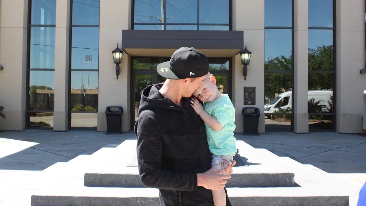 Brad Wing returns to LSU