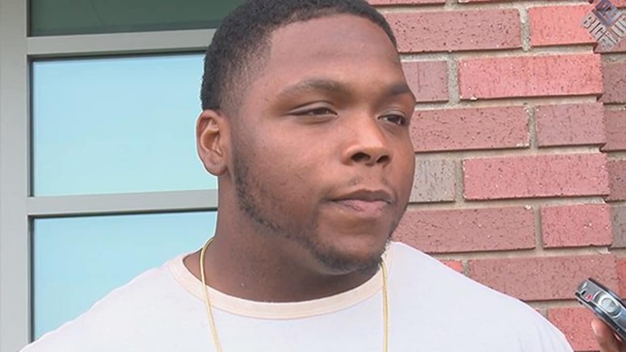 Jay Bromley gives his take on knee