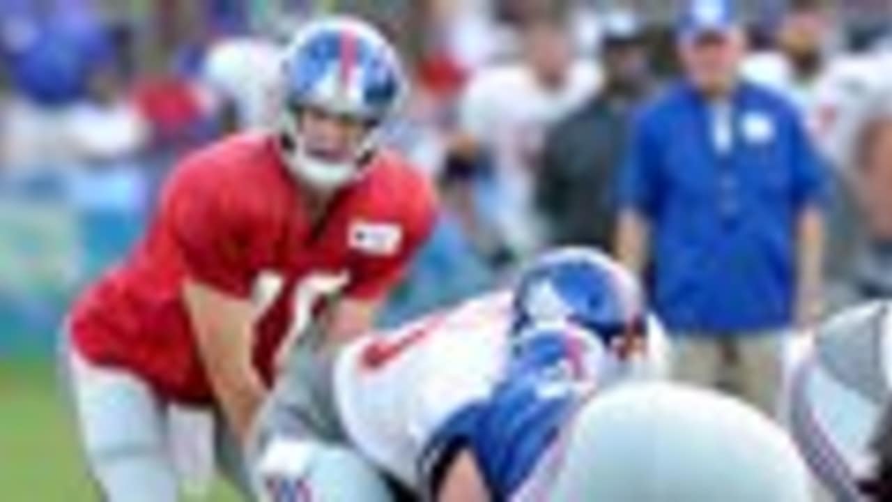 Led by Eli, offense looks sharp at practice