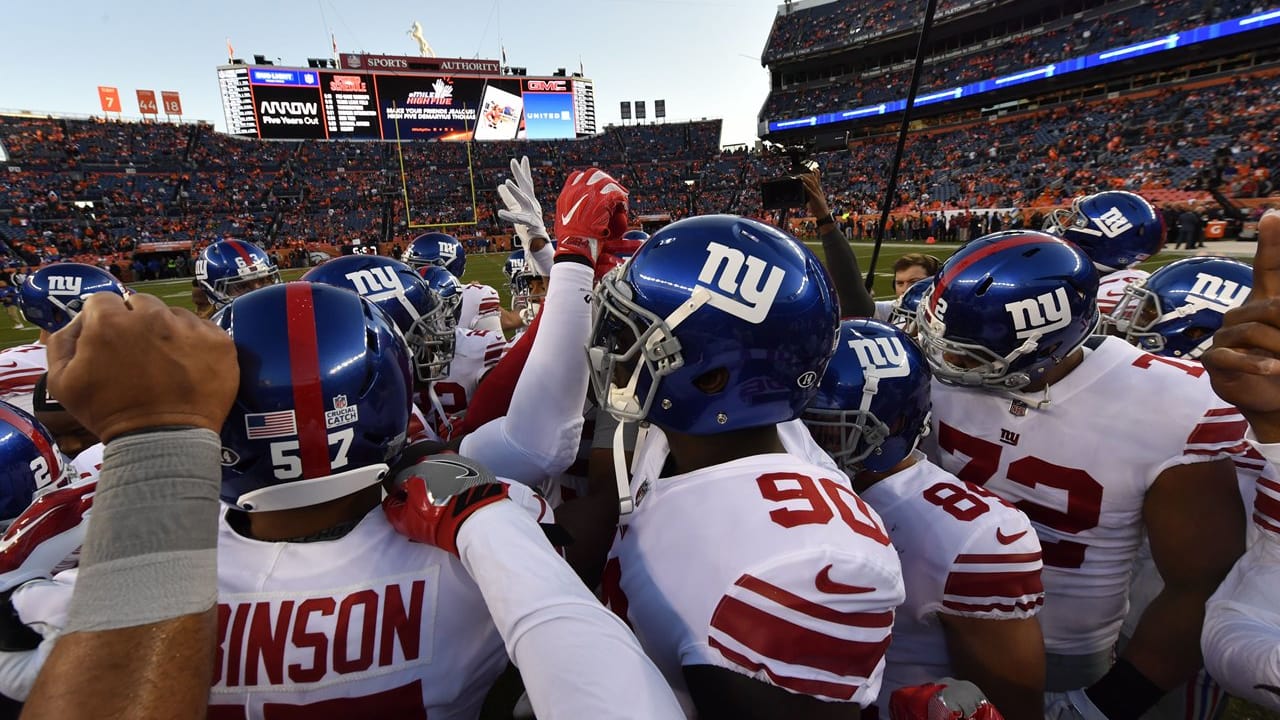 Photos: Giants vs. Broncos pregame warmups