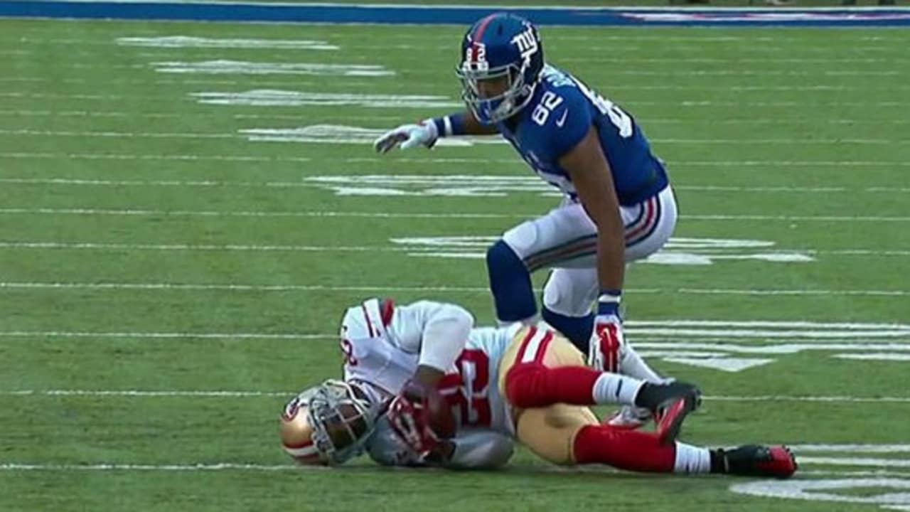 Eli Manning throws 4th interception