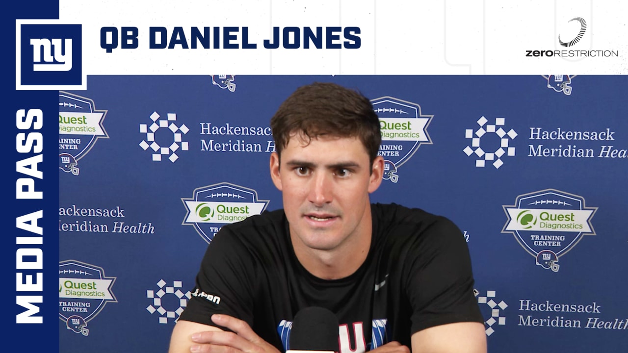 QB Daniel Jones: Darren Waller gives defenses 'something to worry about'