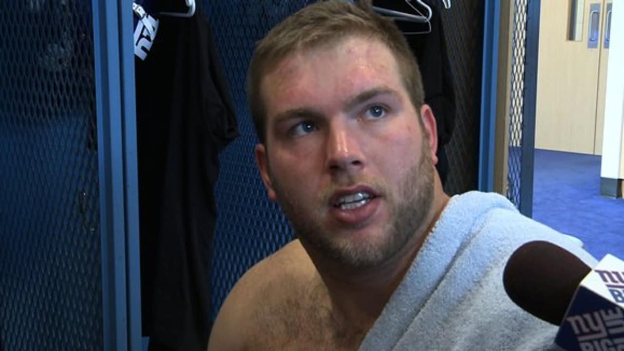 Tackle Brandon Mosley