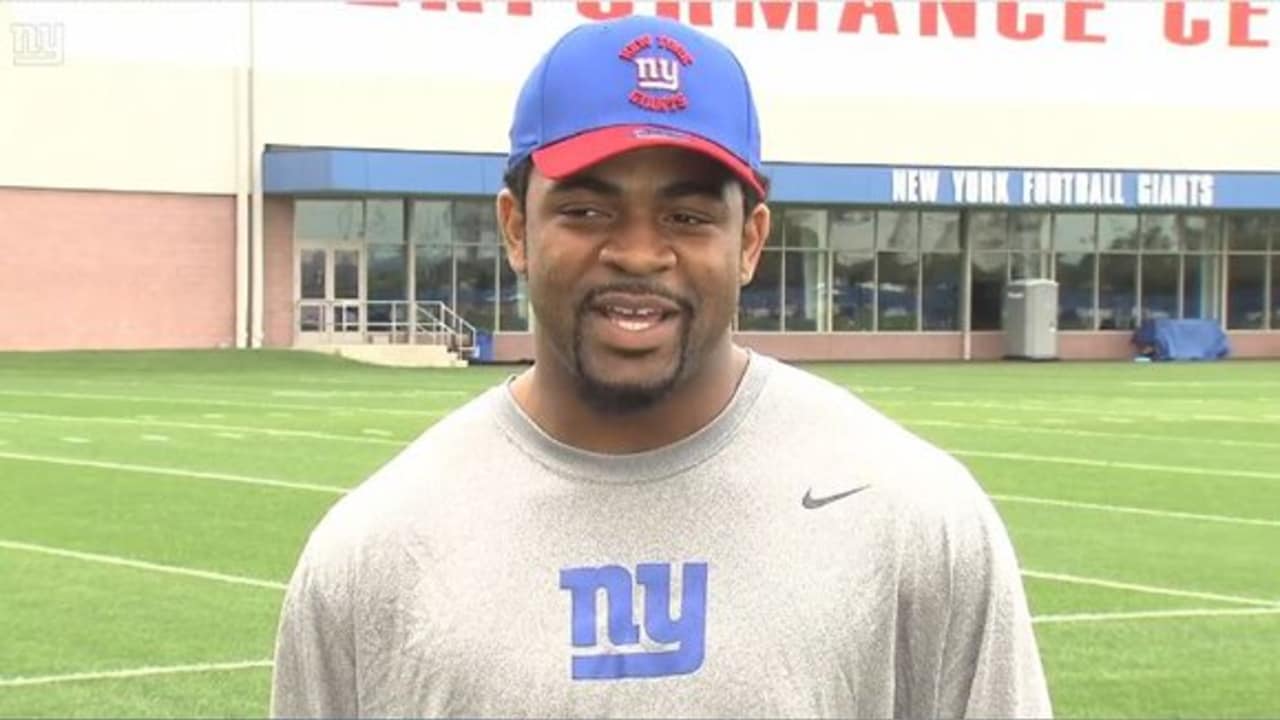 Off Guard: Q&A with Rookie Damontre Moore