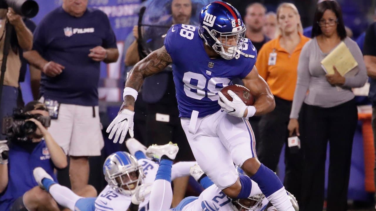 Eli Manning hits Evan Engram for Giants' first TD of 2017 Eli Manning hits Evan Engram for Giants' first TD of 2017