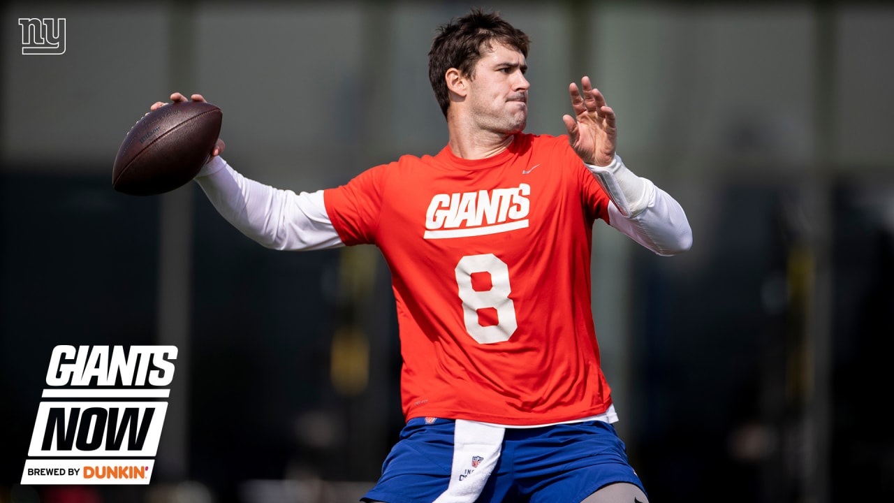 Giants Now: Spring heats up with OTA season