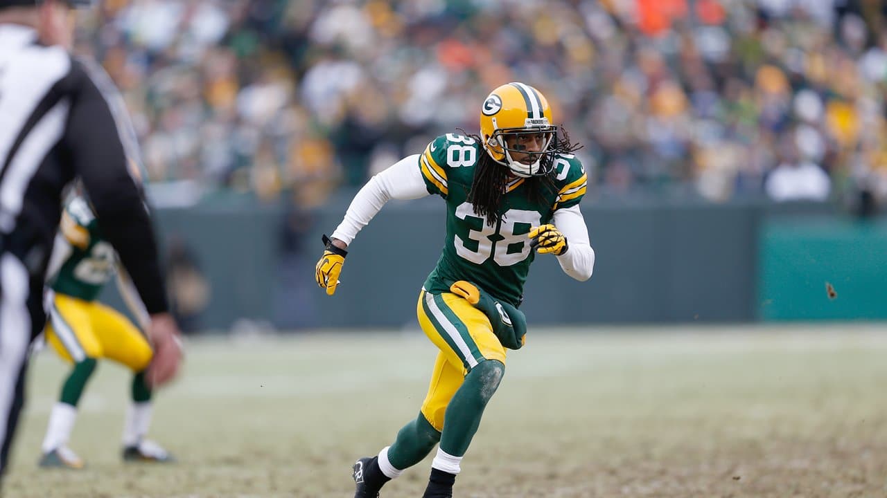 Photos: CB Tramon Williams
