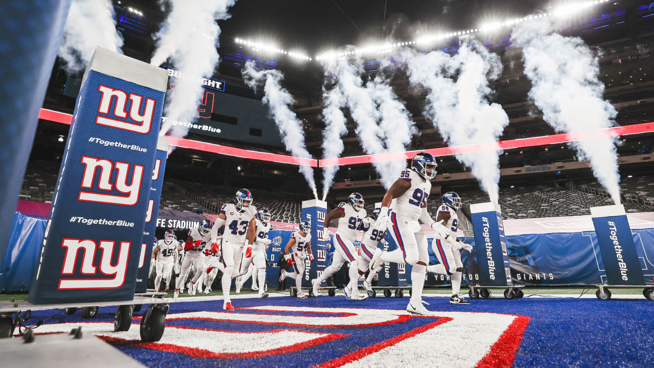 Game Photos: Giants vs. Buccaneers on MNF