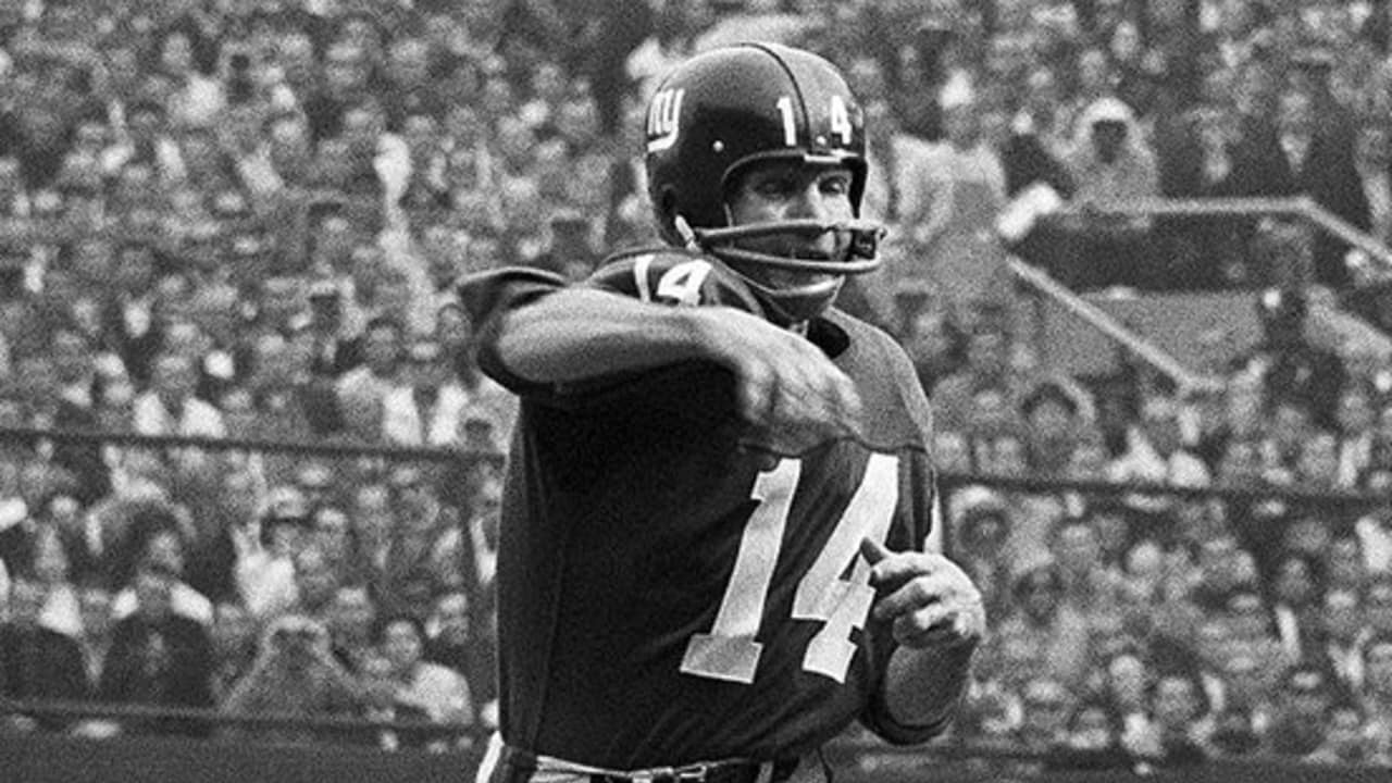 Flashback Friday: Y.A. Tittle throws 7 touchdowns