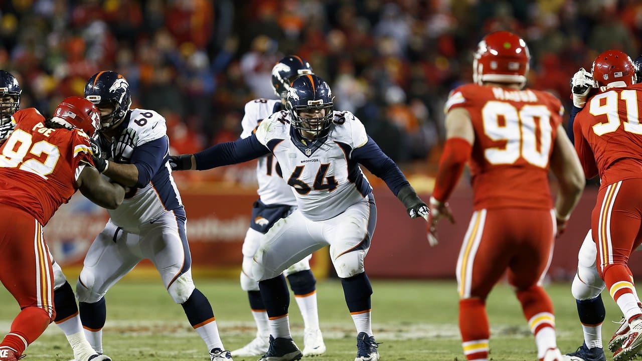 Photos: Center Will Montgomery