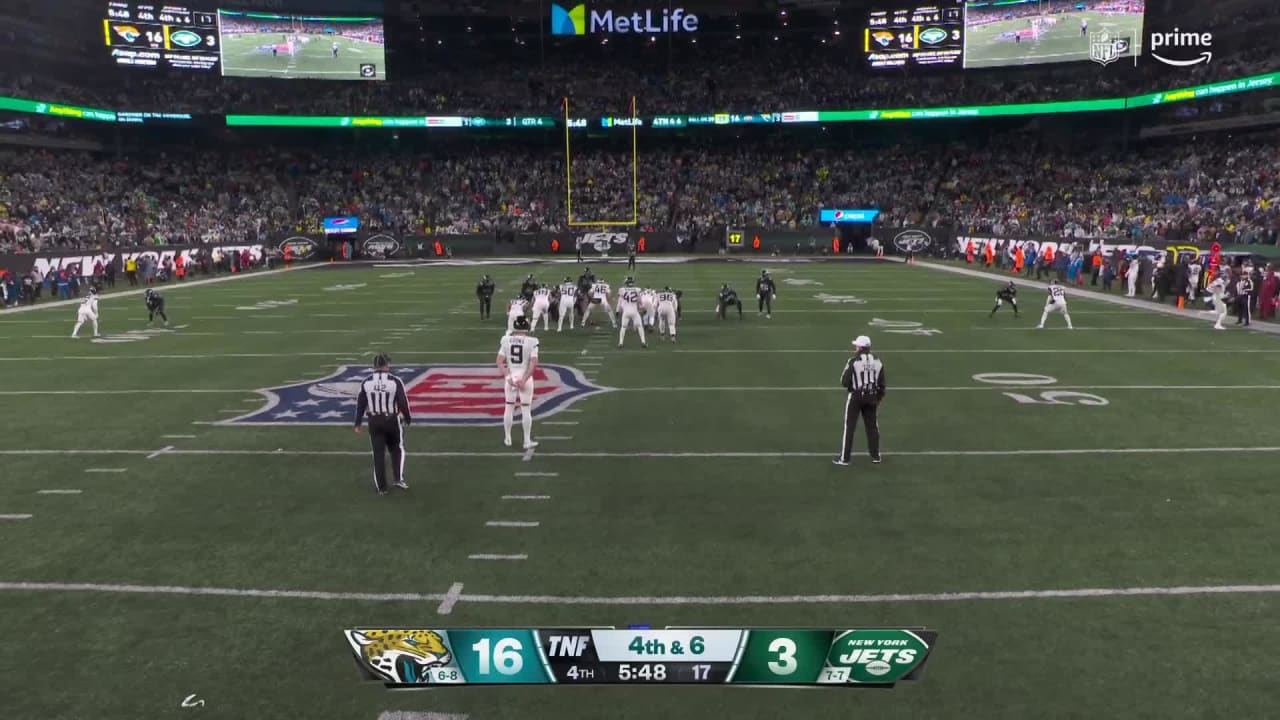 Highlight | Logan Cooke's 38-yard punt might be best coffin-corner kick ...