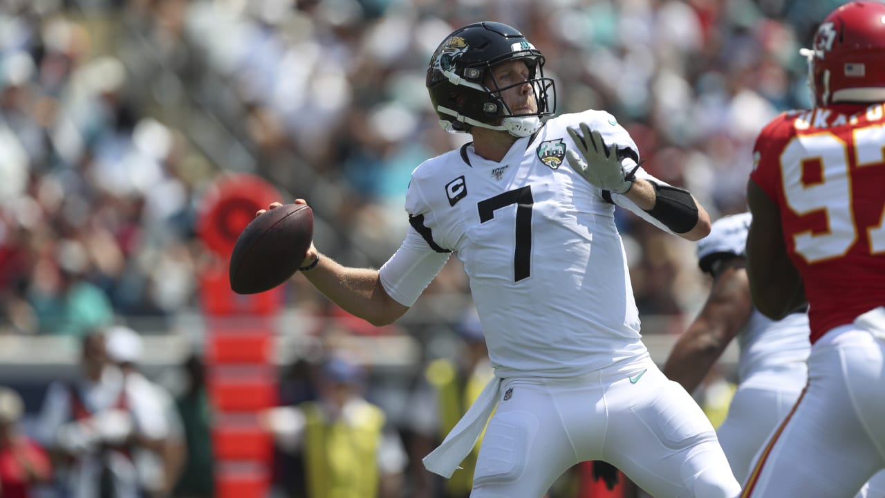 Inside a Minute: No. 7 is No. 1