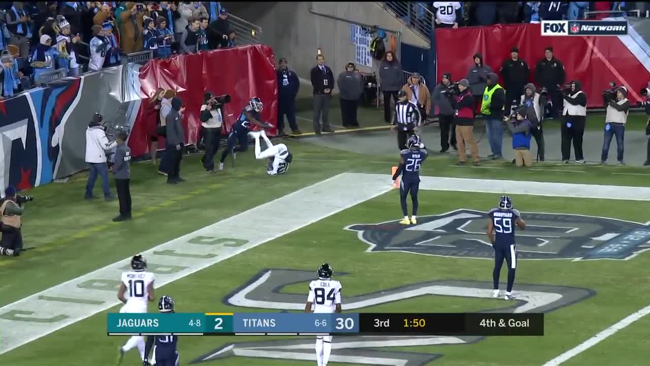 Can't-Miss Play: Westbrook pirouettes for spectacular toe-drag TD