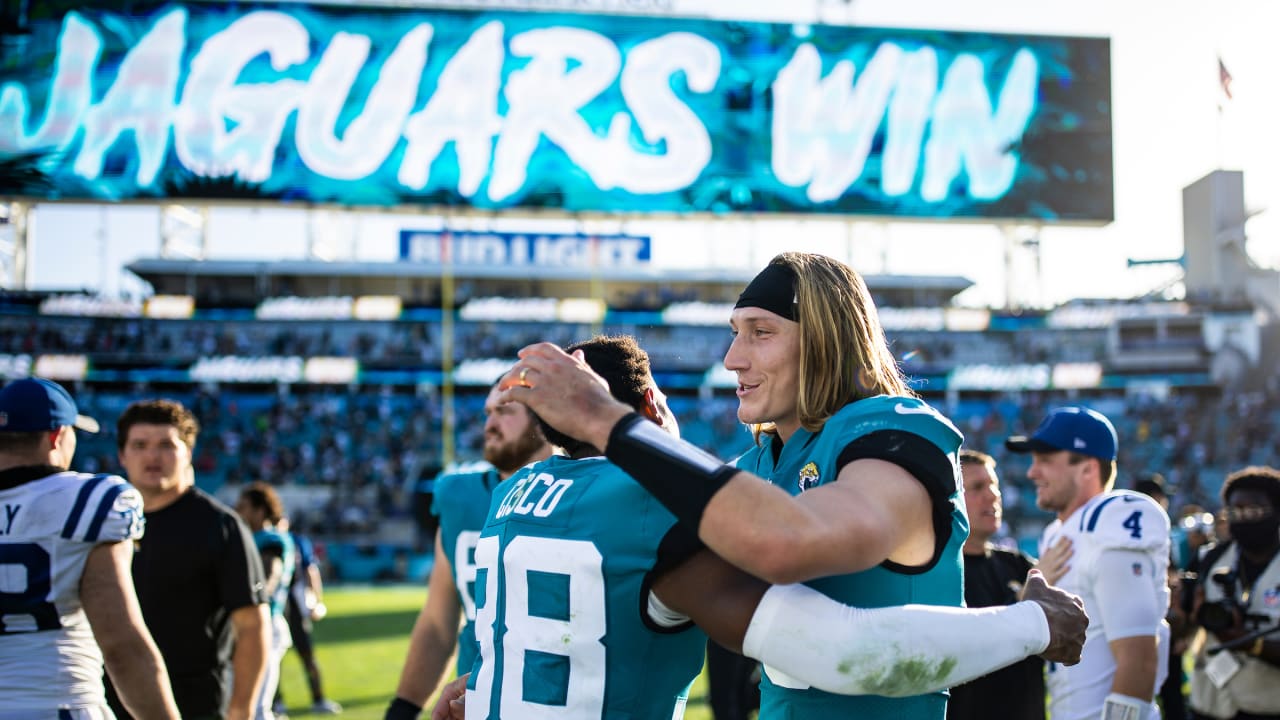 Victory Monday Photos: Week 18 | Jaguars 26, Colts 11