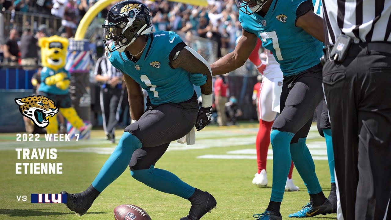 Highlights | Travis Etienne's best plays in 119-yard game Week 7