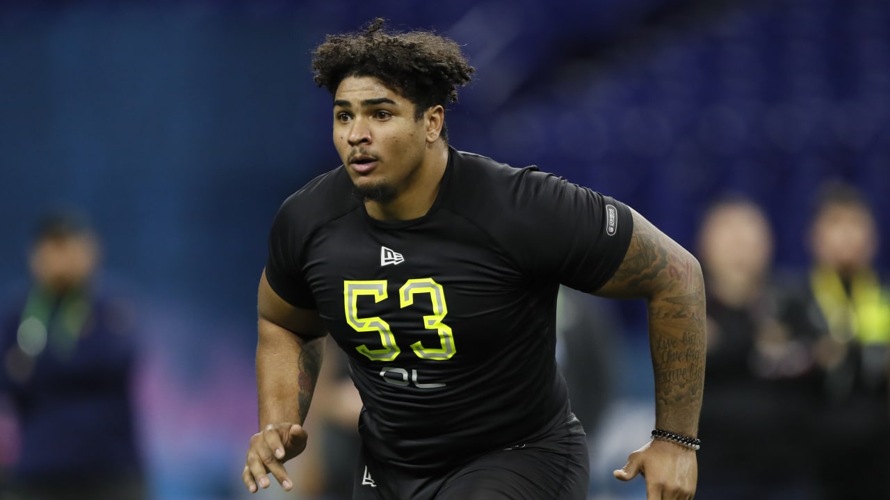 Broaddus: "He reminds me of Walter Jones"