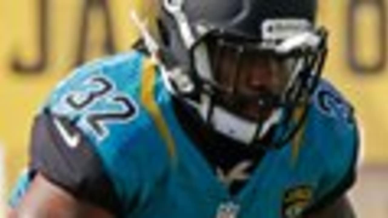 Community Tuesday: Jones-Drew providing meals