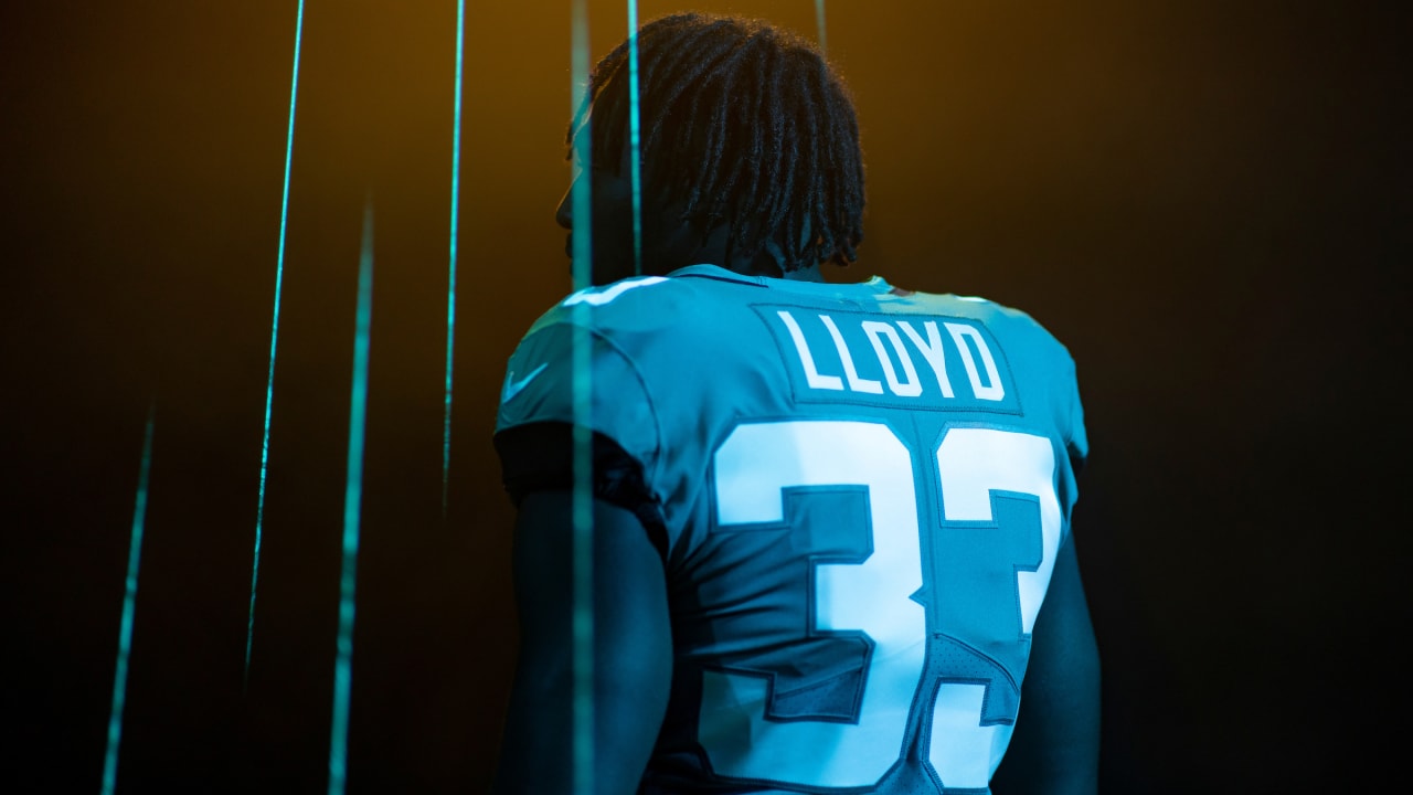 ARTICLE | O-Zone Podcast: Devin Lloyd