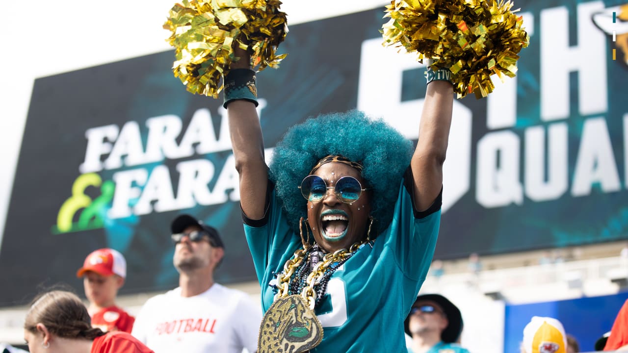 PHOTOS | Fans Have Been Showing Out Through Week 9