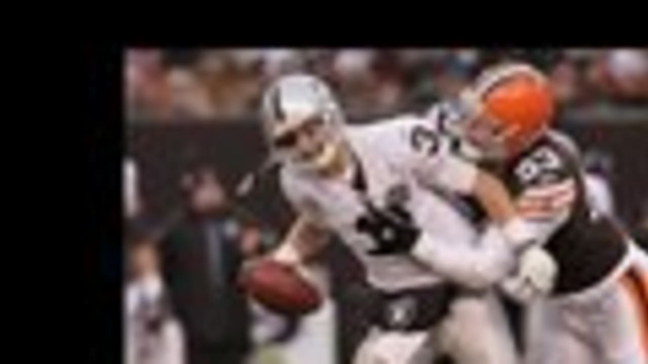 Jaguars sign veteran defensive end Matt Roth