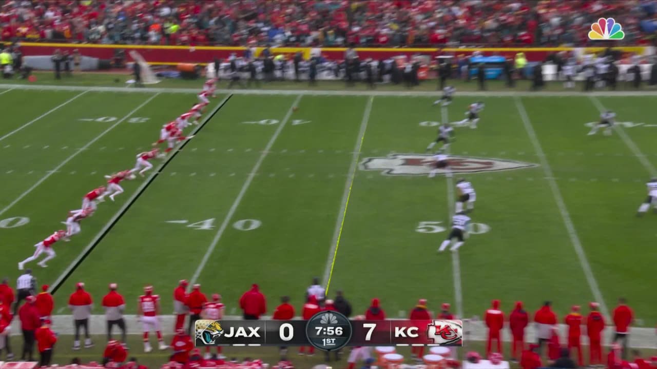 Highlight | Jamal Agnew finds seam on way to 63-yard kick return