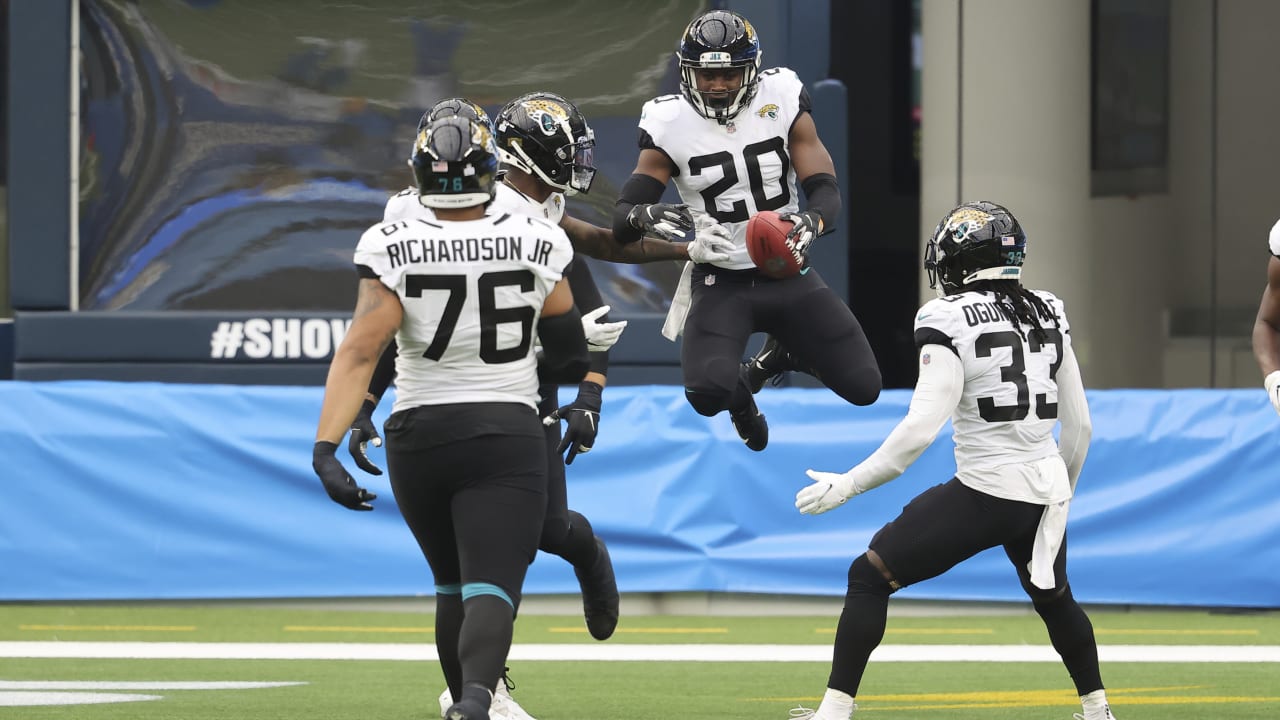 Instagram Live: Daniel Thomas