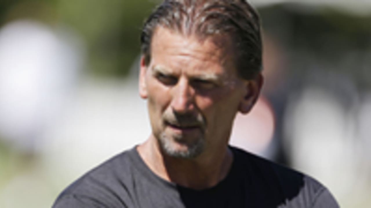 Jaguars hire Greg Olson as OC