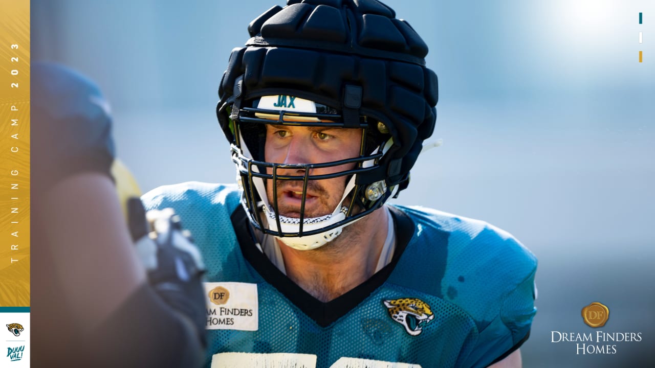 Jaguars Left Tackle, Walker Little, is Headed Into Third NFL Season ...