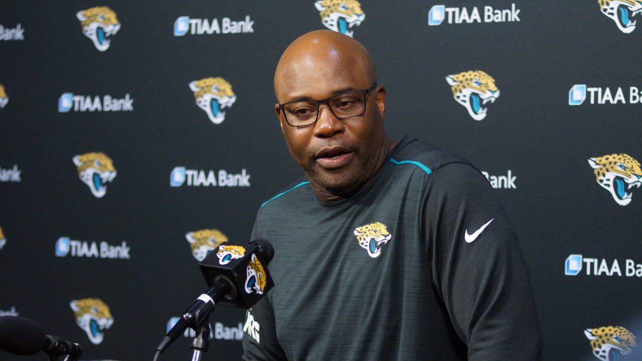 OTAs Day 9: Fewell speaks, practice continues