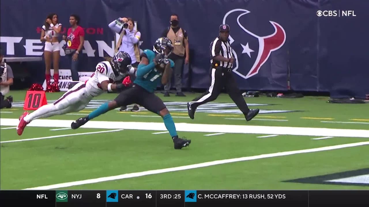 Highlight | Lawrence shows precision with 41-yard TD to D.J. Chark