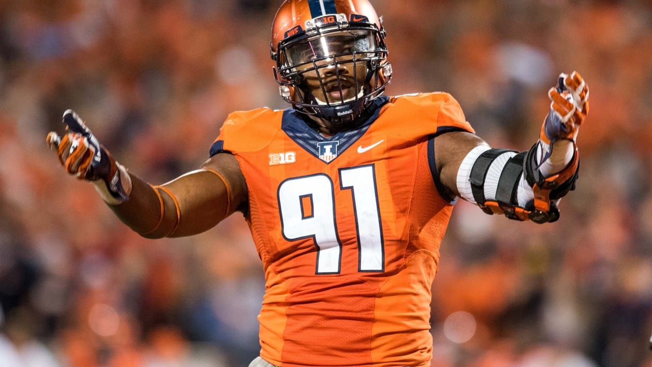 Jaguars draft Dawuane Smoot