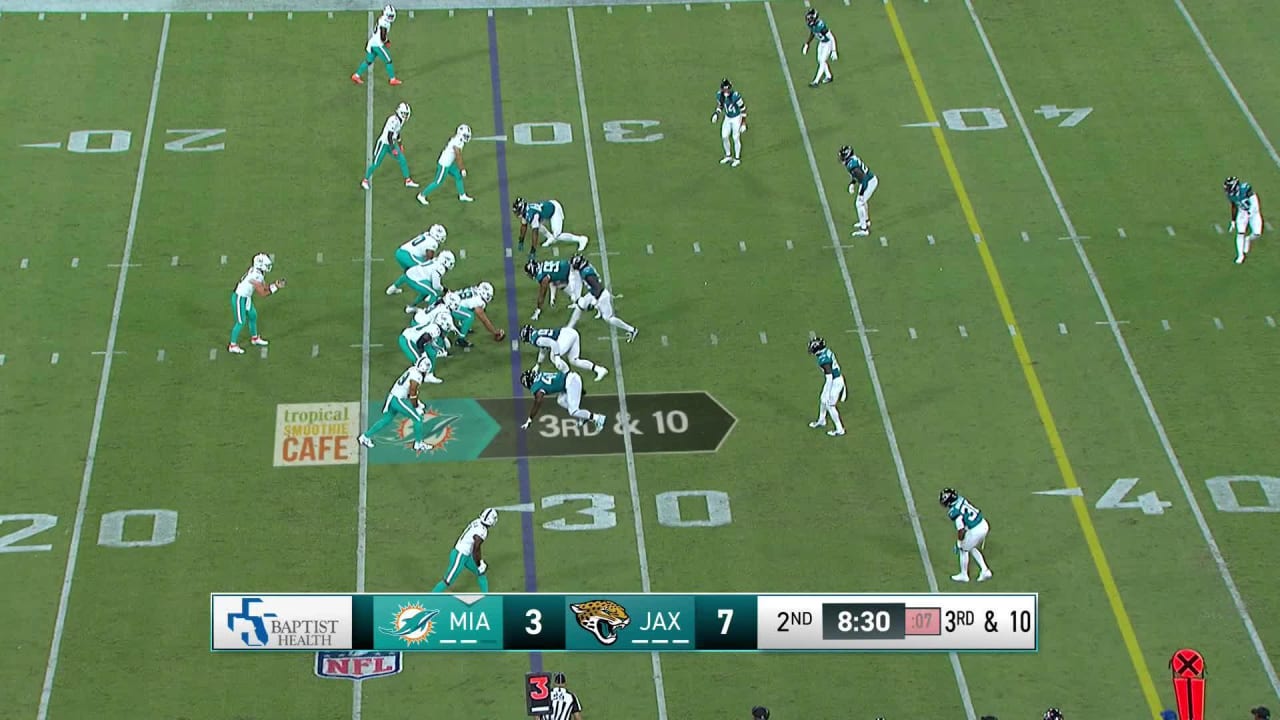 Toe-Drag Swag! Erick Hallett Looks Like Wr on Sideline INT