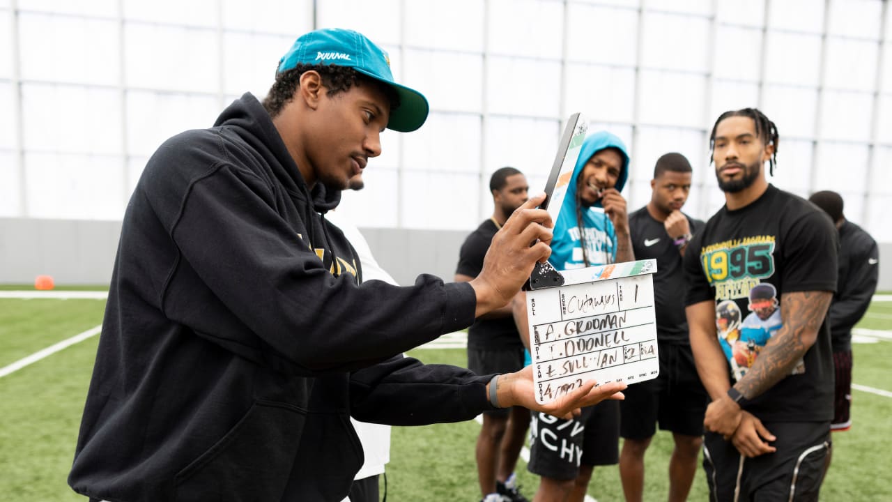 Behind-the-Scenes Photos of the Jaguars Schedule Release Production