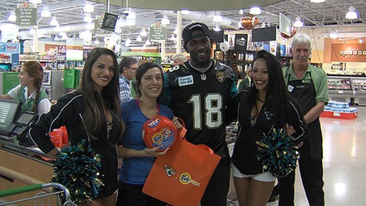 Celebrity baggers at Publix