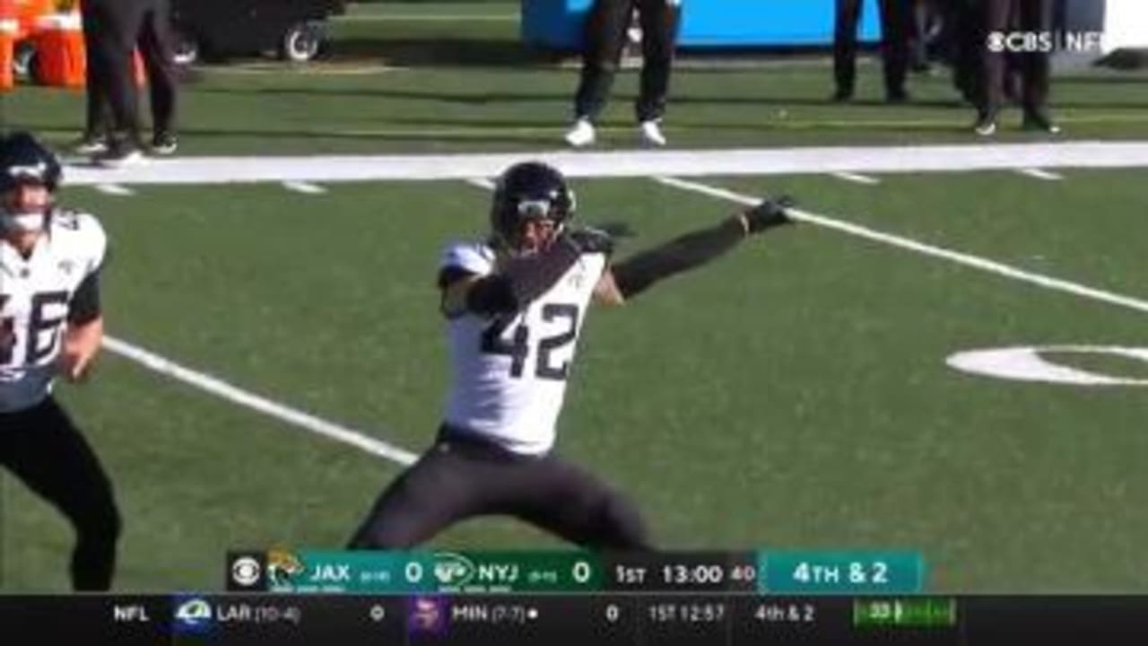 Highlight | Sneaky fake-punt attempt on first drive is successful