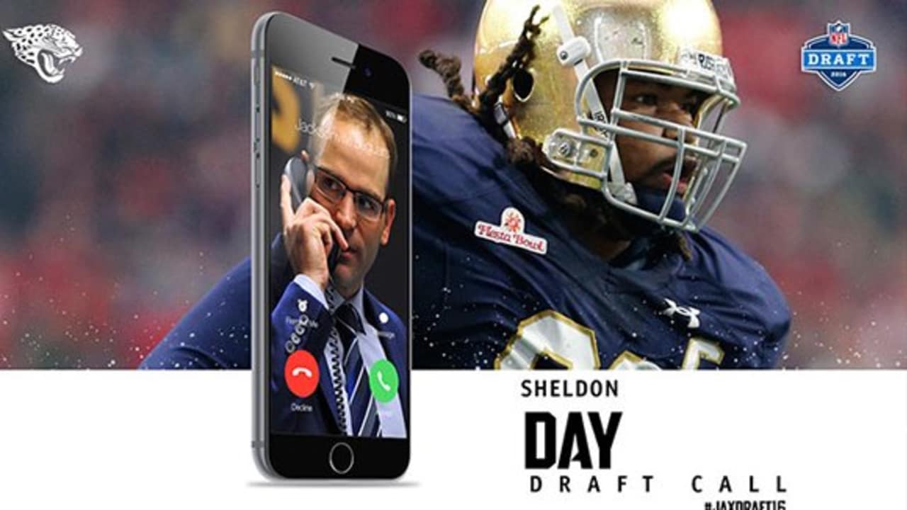 EXCLUSIVE: Day draft room phone call